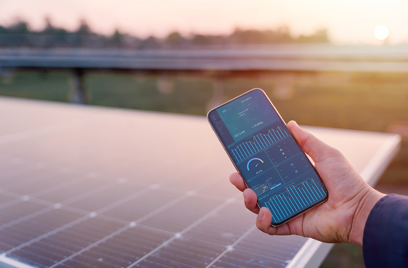 Sistem inteligent de Monitorizare si Predictie a consumului de Energie ...